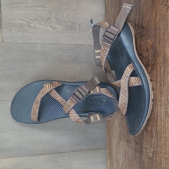 Chaco | Shoes | Chaco Sandal Womens Sz 8 Brown Z Ecotread Hikingwater ...